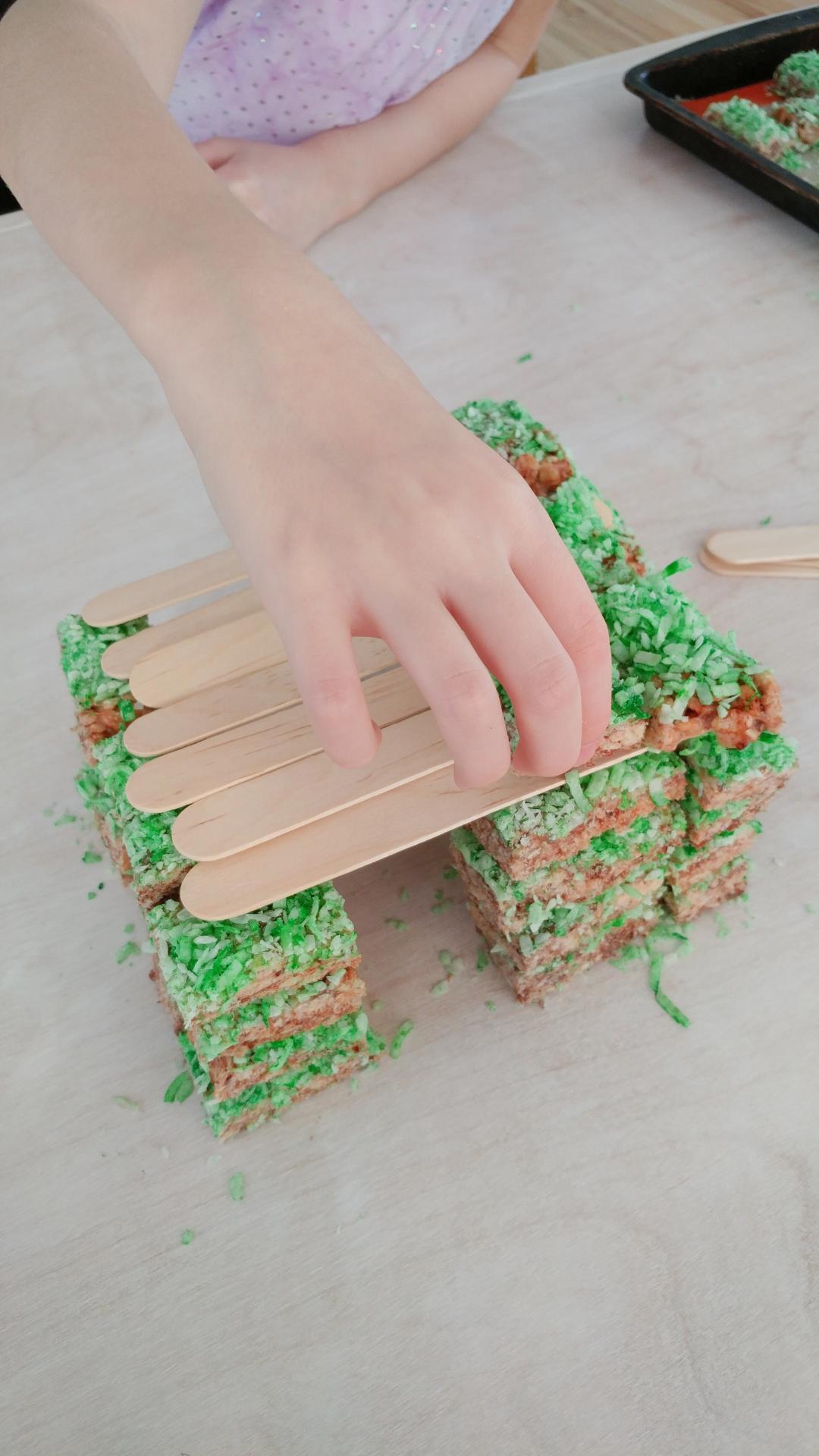 Build a Sod House replica | Reaching Happy