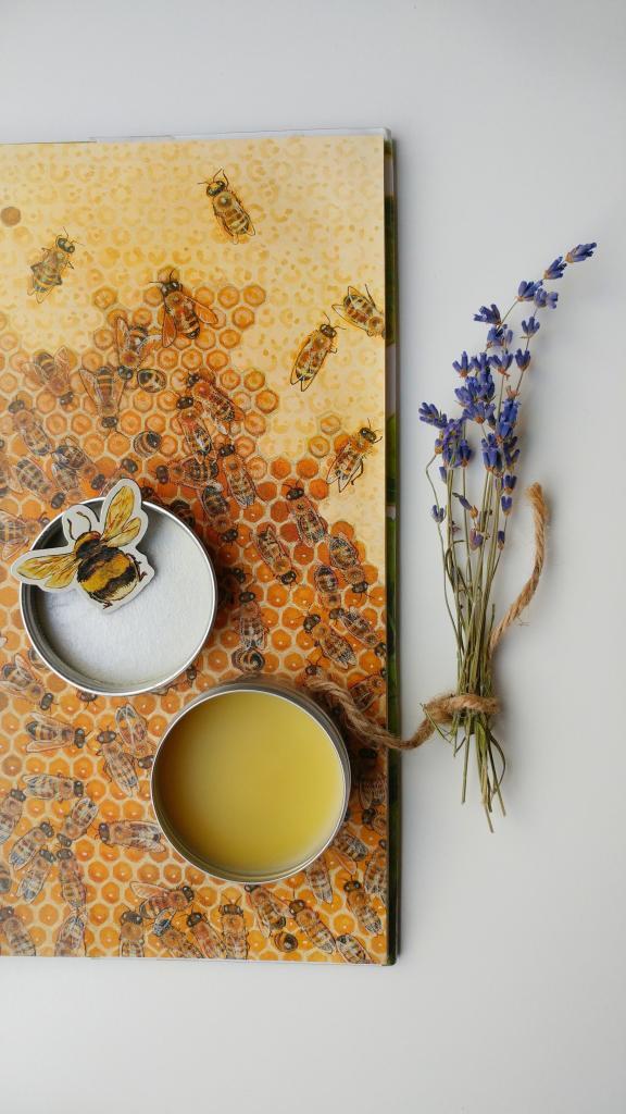 Bee themed activities and books | Reaching Happy